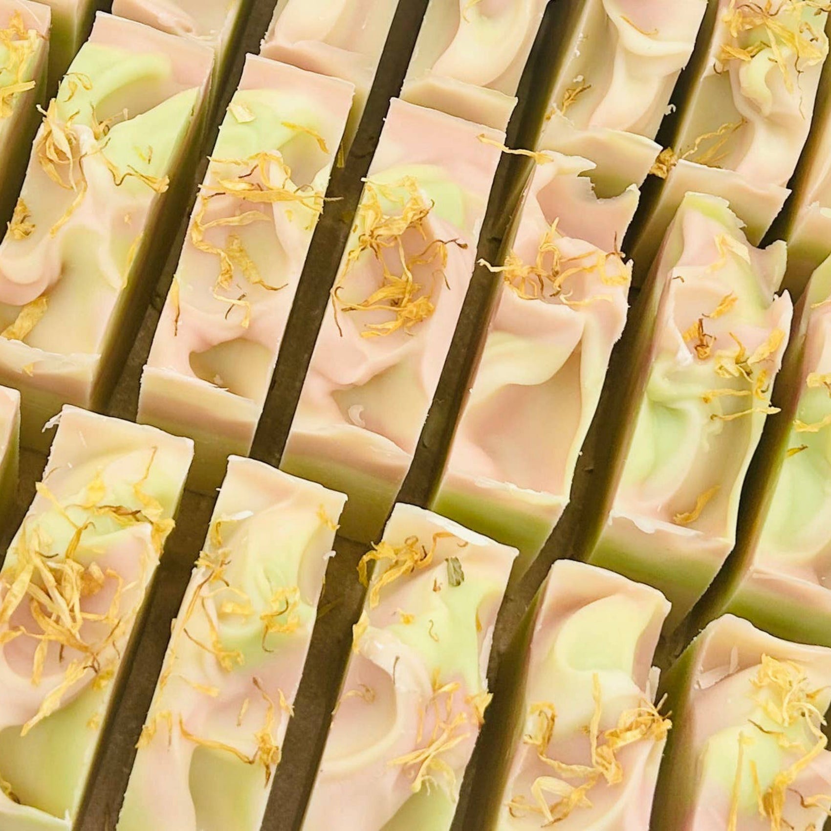 Handmade Vegan WILDFLOWERS Soap With Shea Butter 4.2 oz