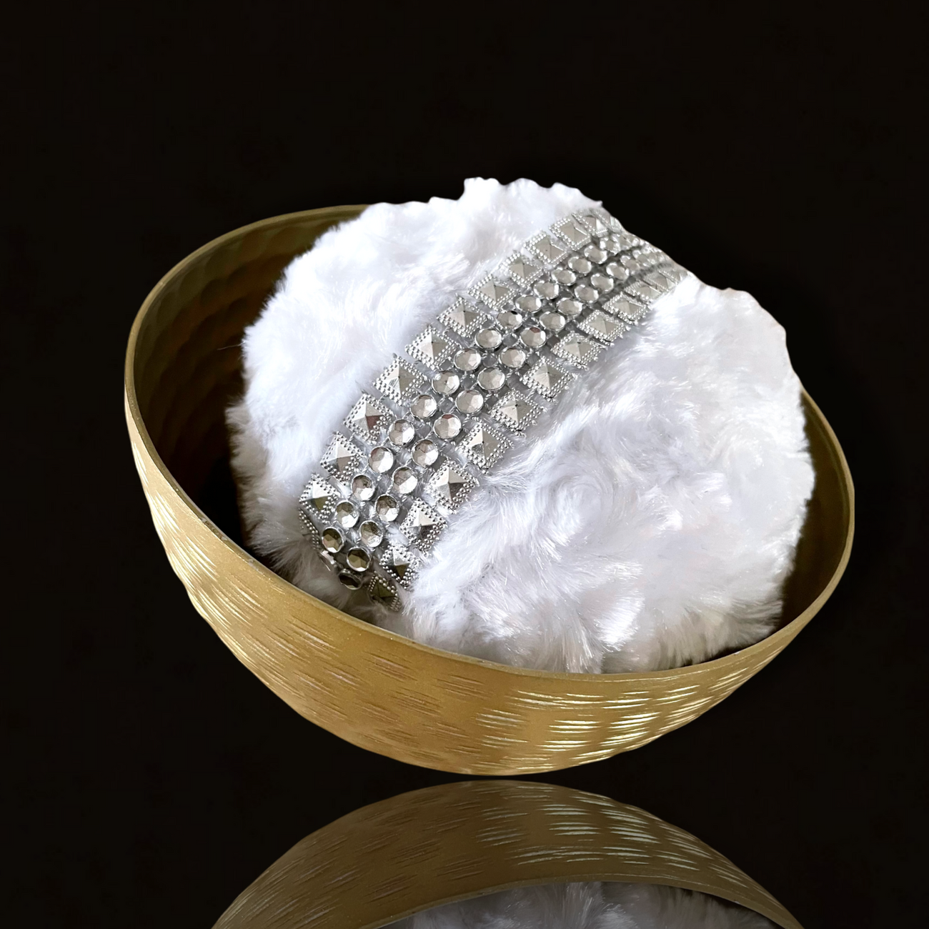 Rhinestone Dusting Powder Puff with Textured Gold Bowl Gift Set